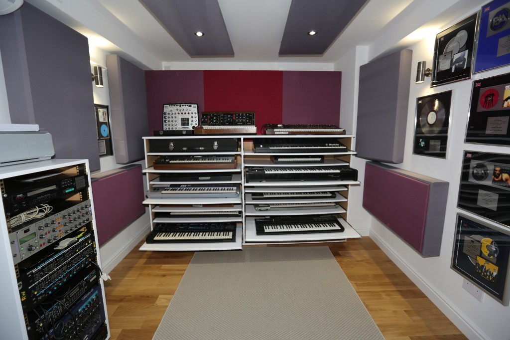 Analogue & Digital Recording Equipment | Greystoke Studio London | Andy ...